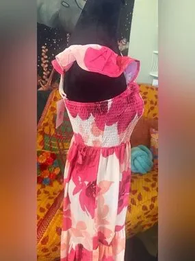 Flying Tomato | Dresses | Flying Tomato Pink Floral Maxi Dress | Poshmark